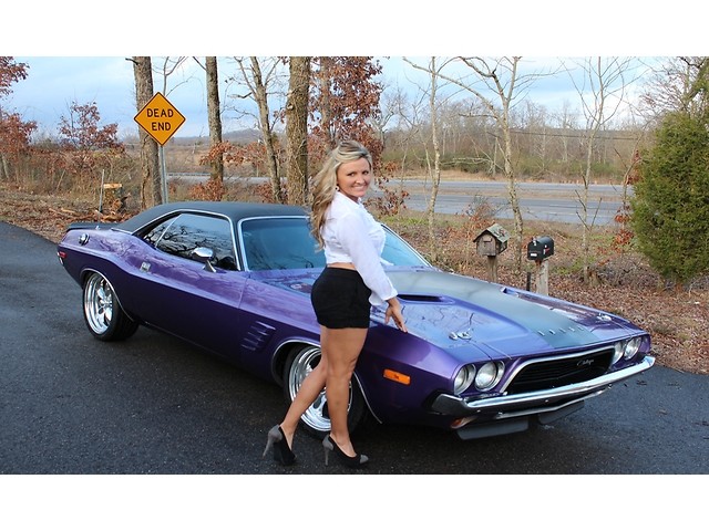 Nws Post Pics Of Hot Girls And Challengers Page 102 Dodge Challenger Forum Challenger