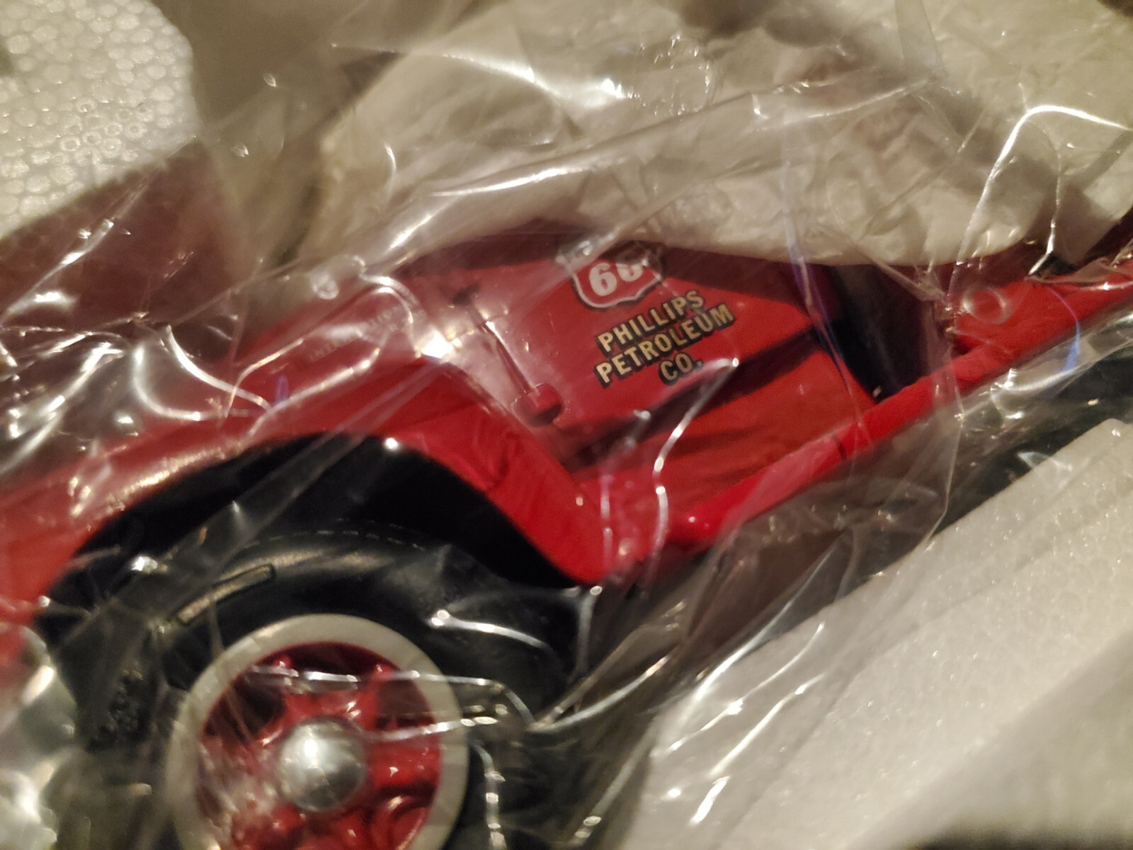 日本代購代標第一品牌【樂淘letao】－First Gear 1957 INTERNATIONAL R-200 TOW TRUCK PHILLIPS PETROLEUM 66 Red 1:34 ...