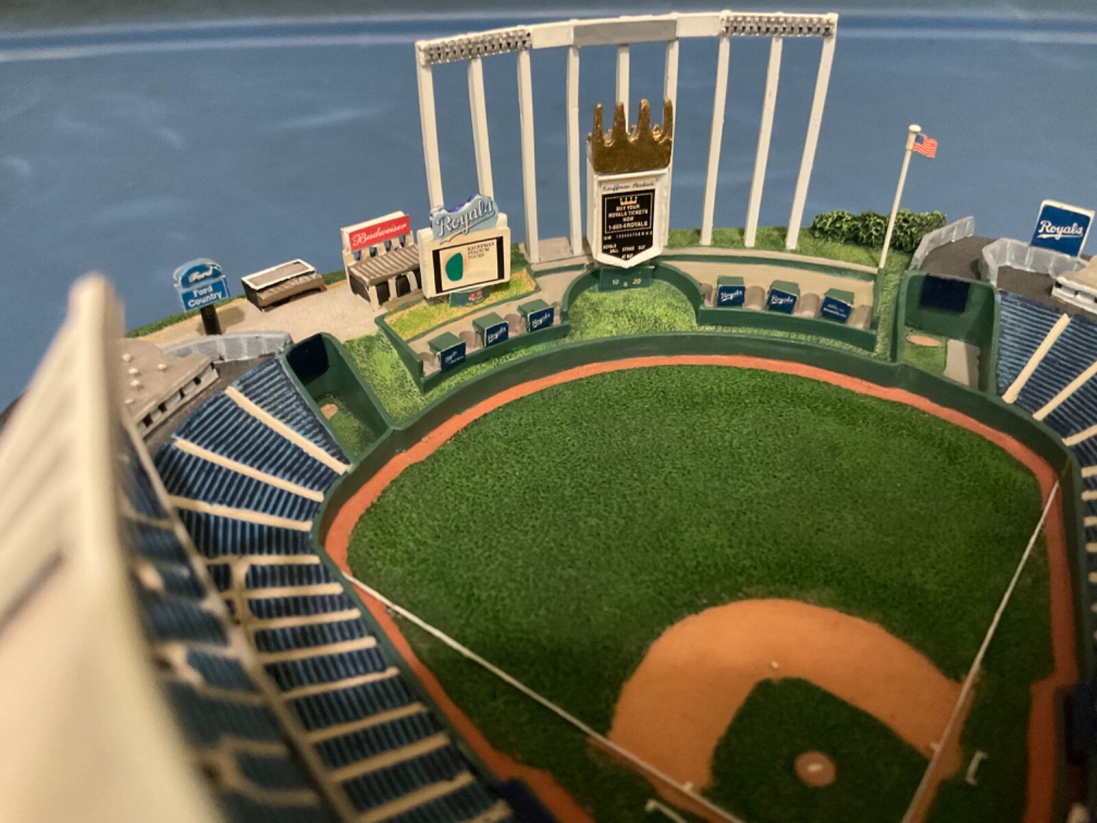 日本代購代標第一品牌【樂淘letao】－Danbury Mint - Kansas City Royals Kauffman Stadium / in Original Box 海外 即決