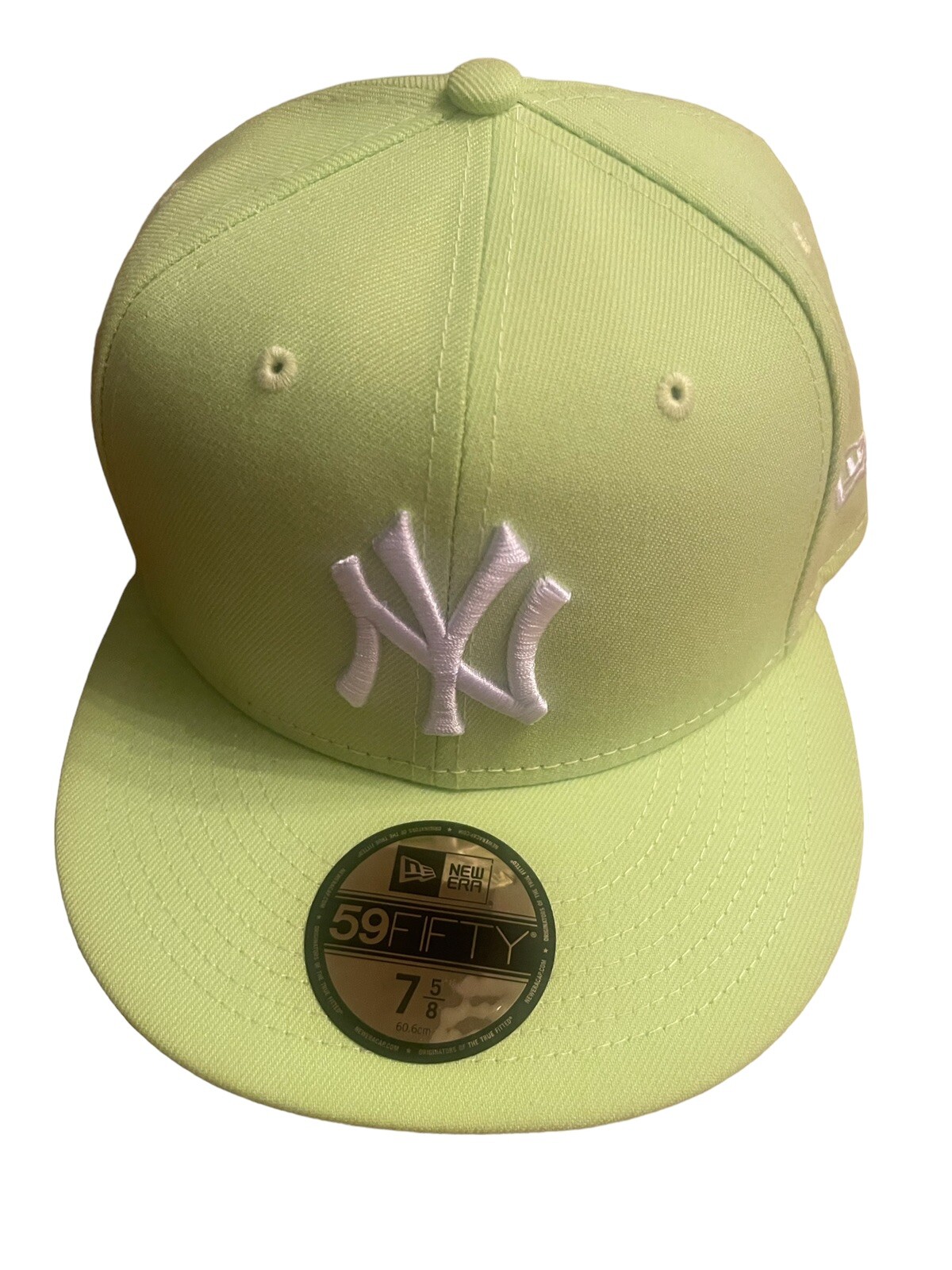 日本代購代標第一品牌【樂淘letao】－New York Yankees New Era Cyber Green 59FIFTY Fitted Hat Size 7 5/8 海外 即決