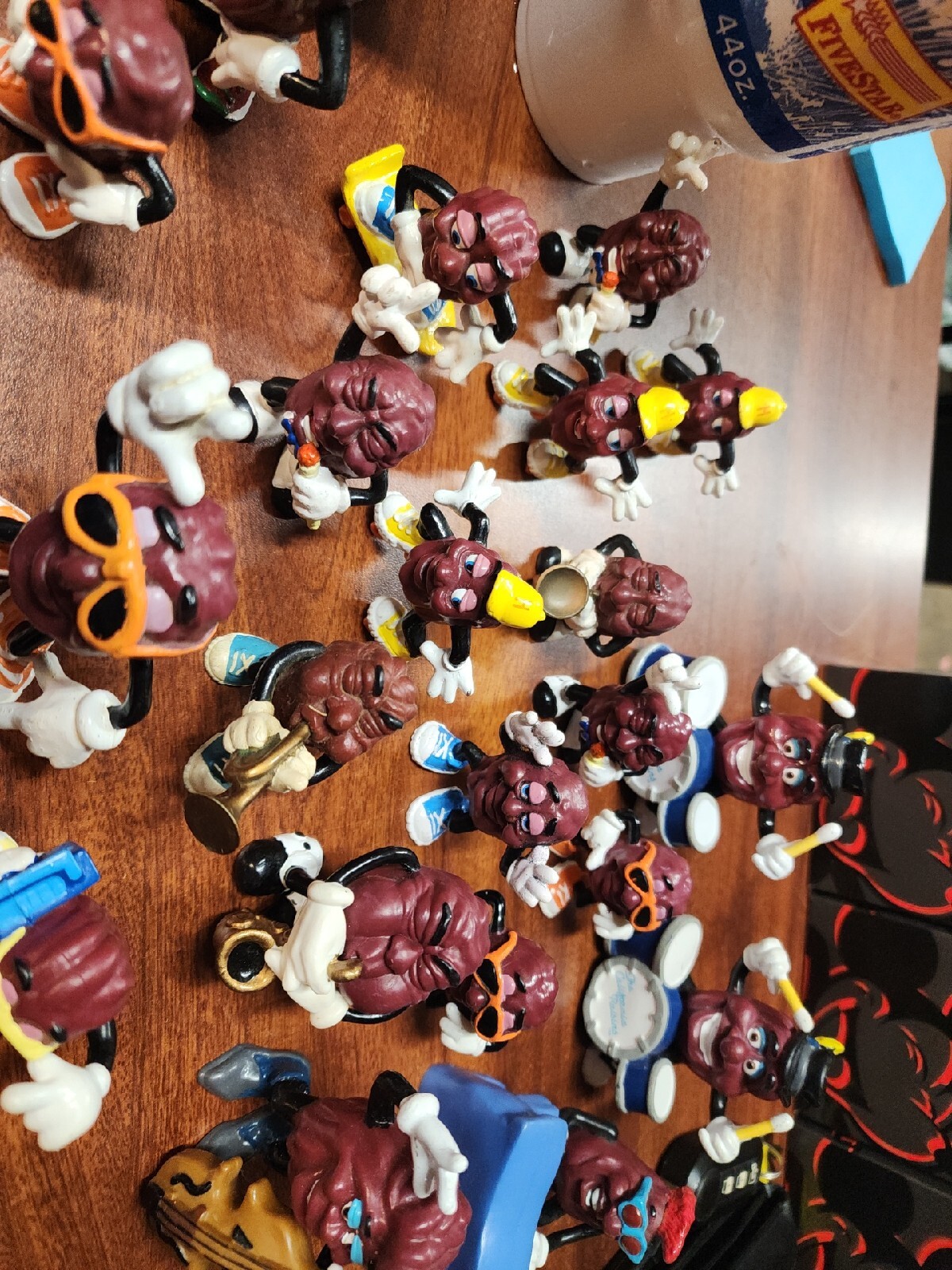 代購代標第一品牌－樂淘letao－Huge Vintage California Raisins Lot 75 Plus Rare 海外 即決