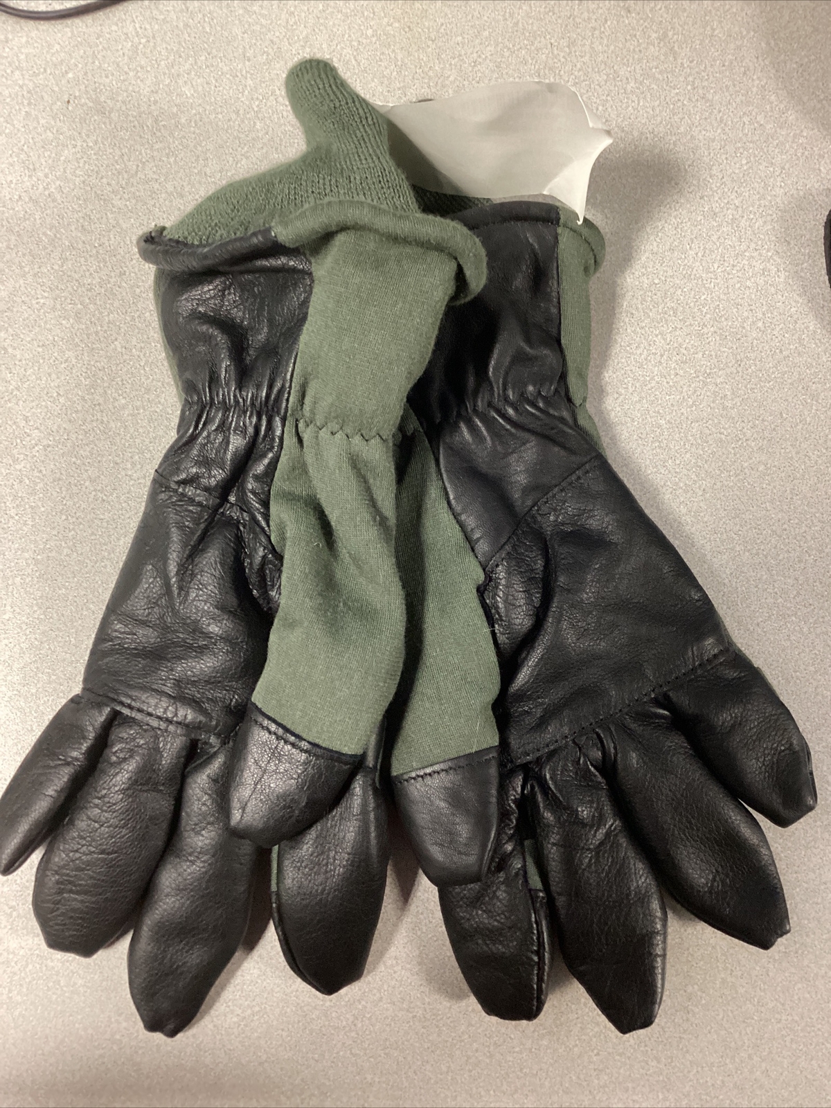 Yahoo!オークション - NWT Gloves Intermediate Flyer’s HAU-15P Folia...