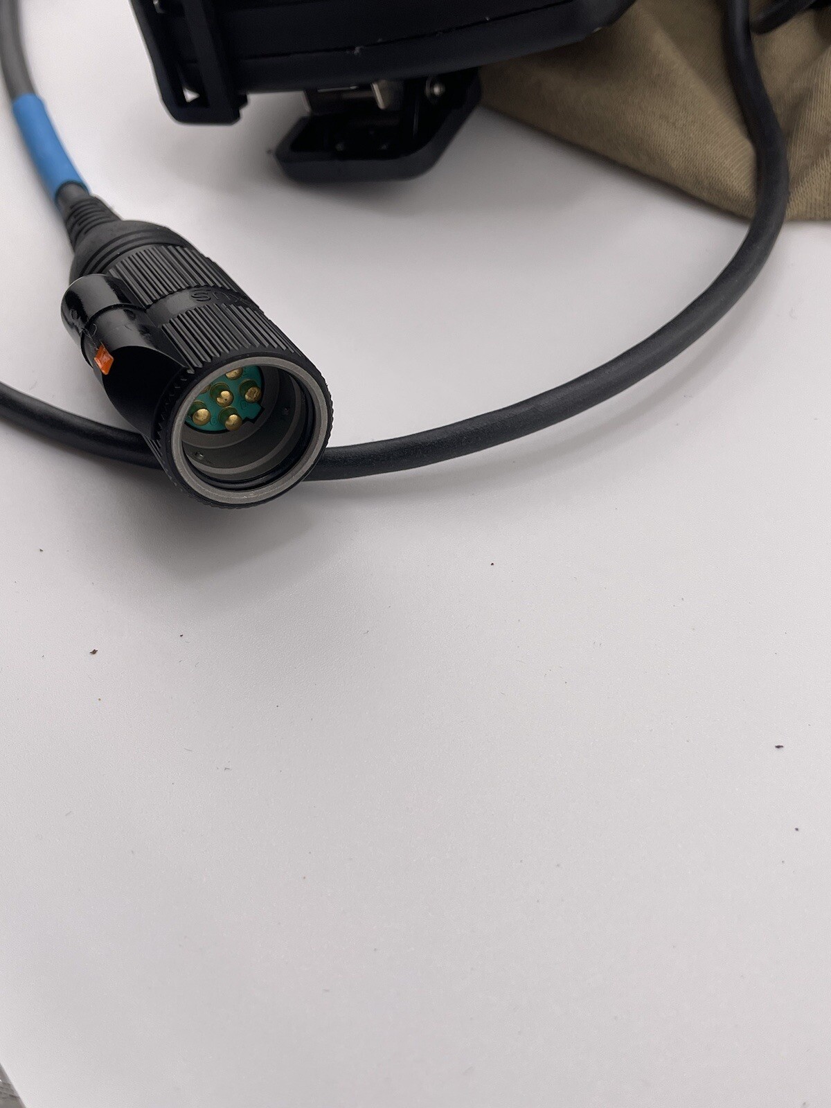 代購代標第一品牌－樂淘letao－3M Peltor Comtac V Single Comm Headset Coyote With PTT, Bag, New In Box 海外 即決