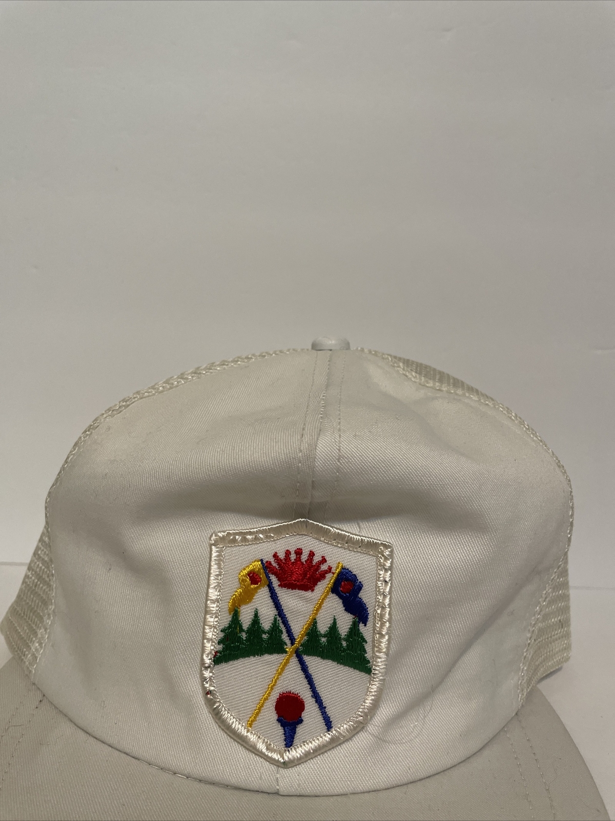 日本代購代標第一品牌【樂淘letao】－Vintage 80’s Golf Crest Logo Patch White SnapBack Trucker Hat Size Small ...
