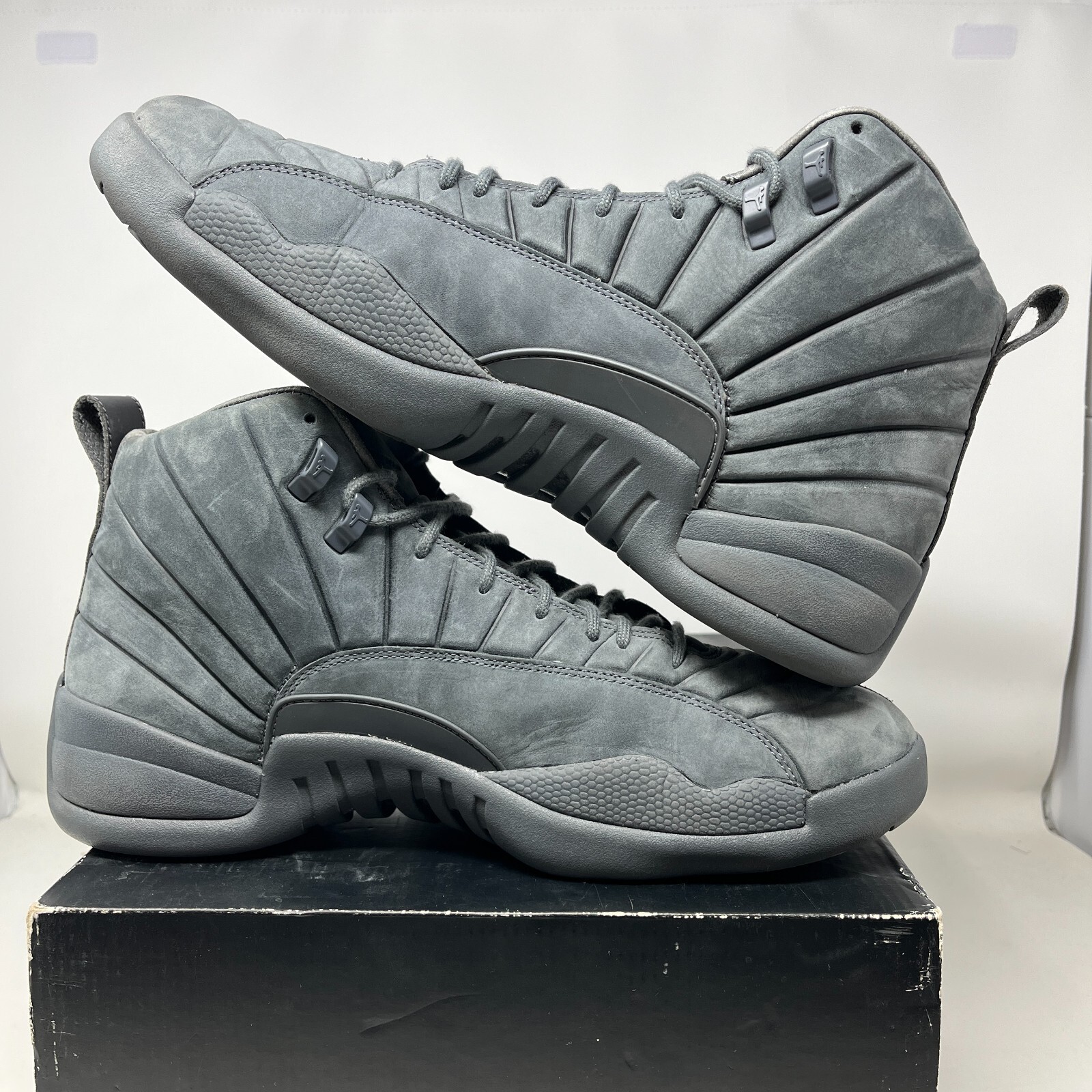 【樂淘letao】日本代購代標第一品牌－32cm(US14) - PSNY x エアジョーダン 12 Retro ダークグレー 海外 即決