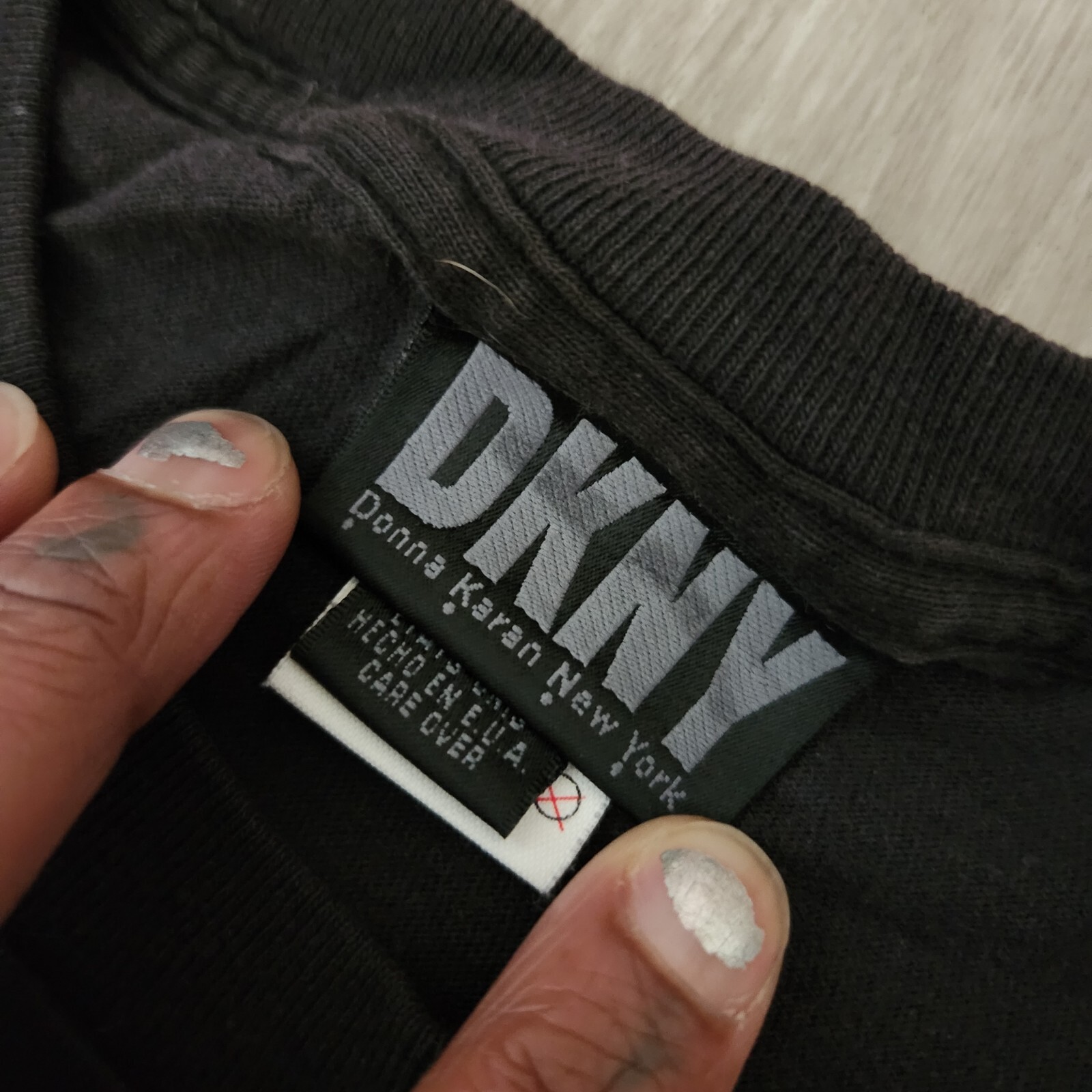 Yahoo!オークション - Vintage 90s DKNY Tech Logo T-shirt black Sz.X...