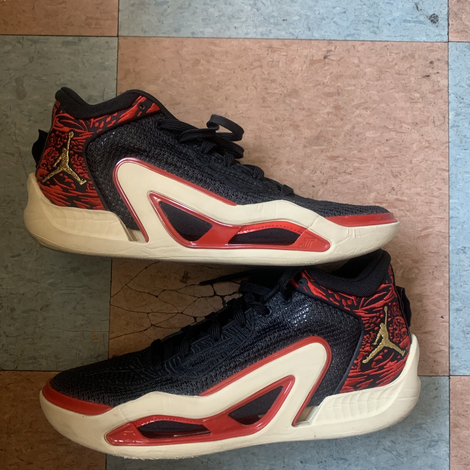 日本代購代標第一品牌【樂淘letao】－Size 9 - Jordan Tatum 1 Zoo - DX5572-001 海外 即決