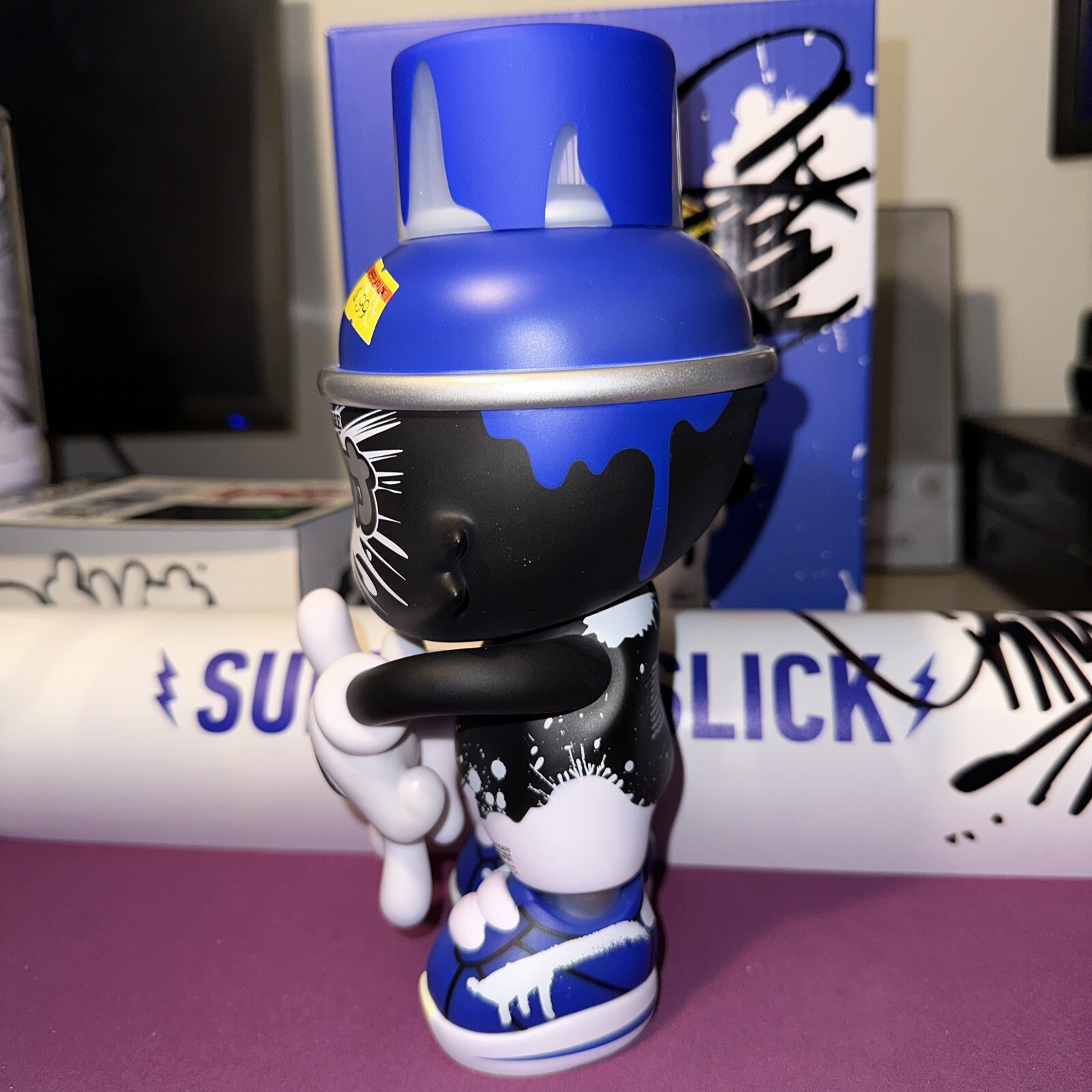 代購代標第一品牌－樂淘letao－Autographed OG Slick x Superplastic “L.A. Blue” 8” Vinyl Figure w/ Poster LE ...