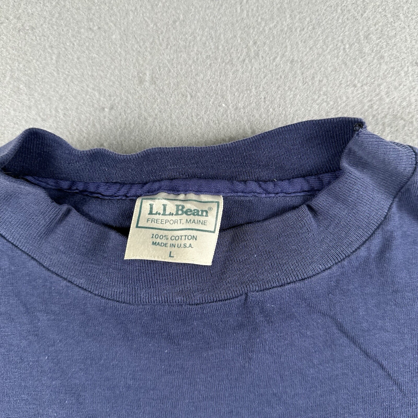 日本代購代標第一品牌【樂淘letao】－Vintage 80s LL Bean T-Shirt Men’s Large Blue Script Logo Short Sleeve Crew ...