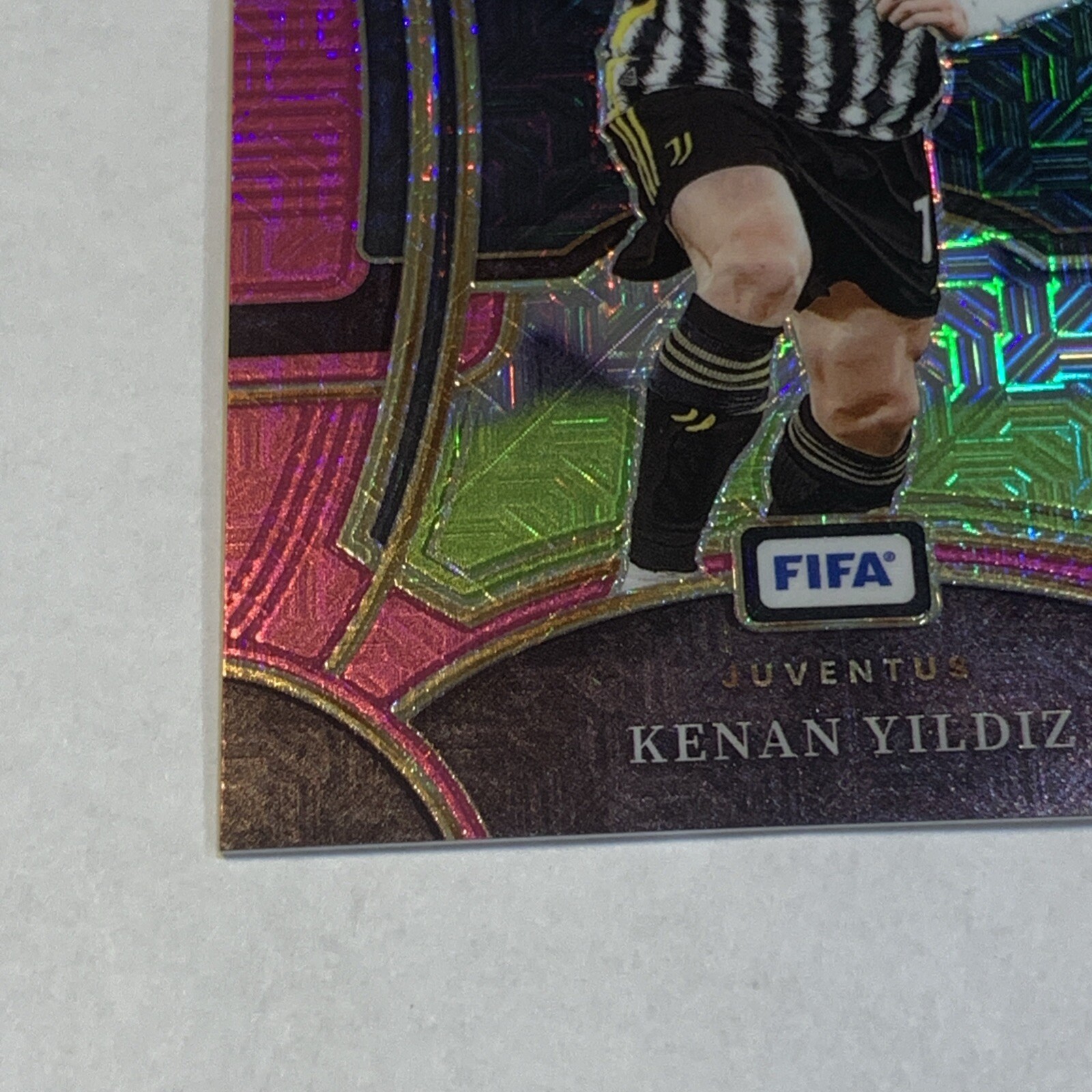 日本代購代標第一品牌【樂淘letao】－2023-24 SELECT FIFA KENAN YILDIZ PINK MOJO PRIZM RC MEZZANINE /199 #141 海外 即決