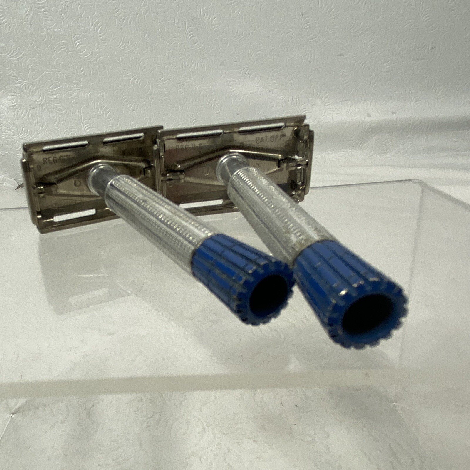 日本代購代標第一品牌【樂淘letao】－Lot of 2 Vintage 1956 Gillette Super Speed Blue Tip Safety Razors B1 海外 即決