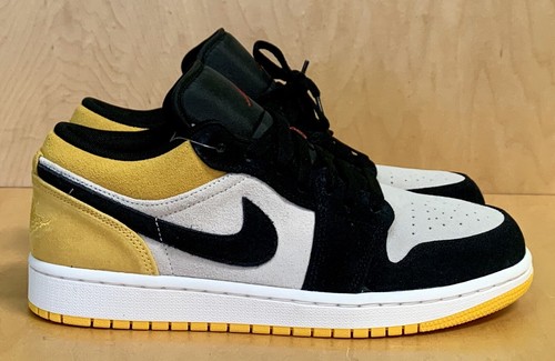 NIKE AIR JORDAN 1 RETRO I LOW SAIL UNIVERSITY GOLD BLK NIKE AIR JORDAN 1 RETRO I LOW SAIL UNIVERSITY GOLD BLK