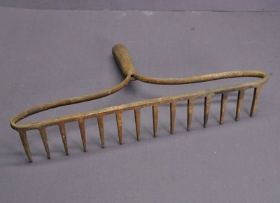 Garden - Vintage Antique Metal Garden Rake - Vatican