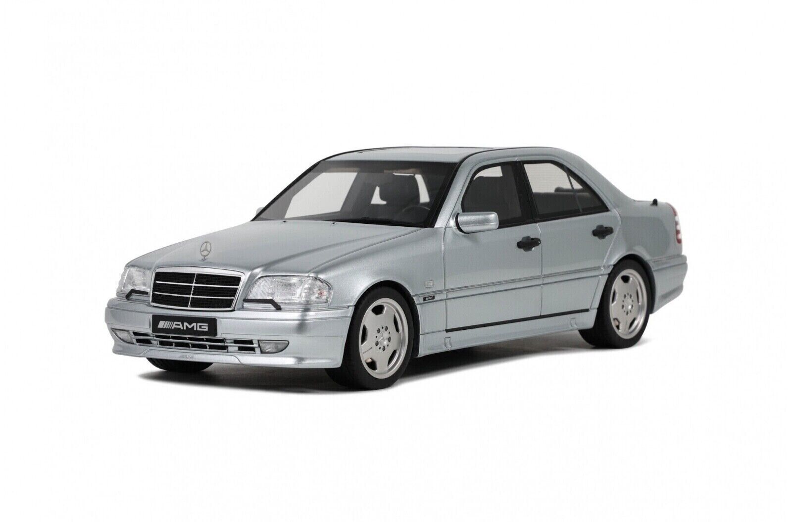1/18 Mercedes Benz C36 AMG W202 Brilliant Silver 1994 Model 1/18 Mercedes Benz C36 AMG W202 Brilliant Silver 1994 Model