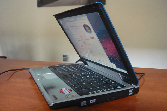 Vintage Toshiba Satellite M50 | Laptops | Gumtree Australia Melbourne ...