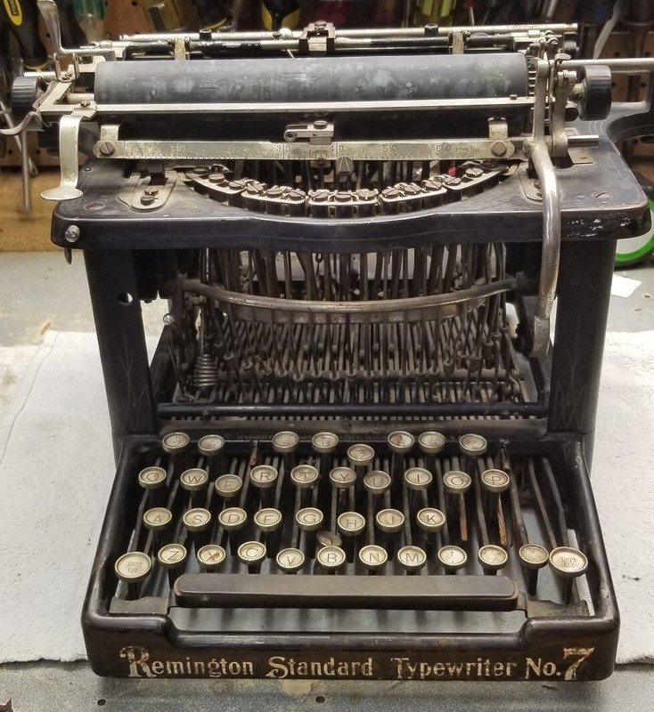 Remington typewriter photos of Remington 7 by year then serial number ...