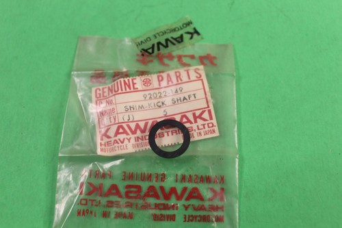 NOS Kawasaki OEM Kick Shaft Shim 0.3T 72 & 74-75 F9 71 F8 70 F5 92022-149のeBay公認海外通販｜セカイモン