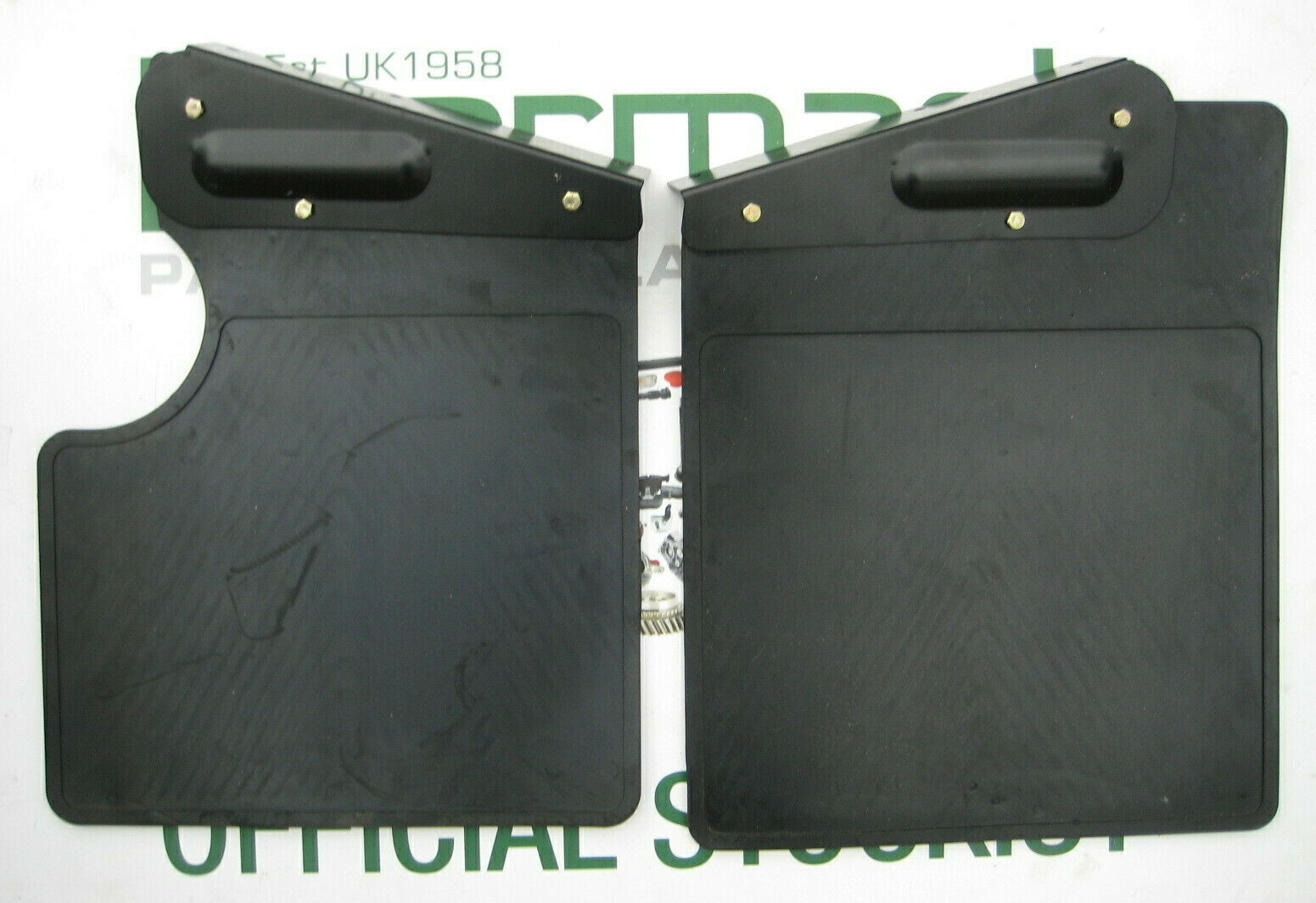 Land Rover Defender 90, Mud flap Set, Rear, + Brackets, BEARMACH BRAND ...