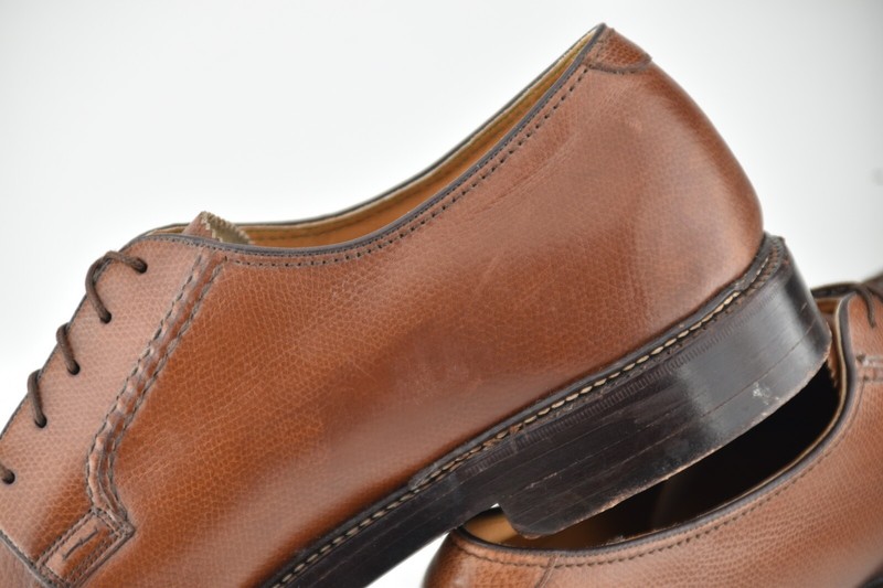 RARE DOUBLE V CLEAT | FLORSHEIM 11.5E HANDSEWN SPLIT TOE NST RARE DOUBLE V CLEAT | FLORSHEIM 11.5E HANDSEWN SPLIT TOE NST