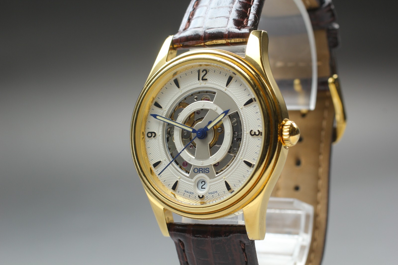 Near MINT* ORIS Classic Skeleton 7481 Silver Dial Date Near MINT* ORIS Classic Skeleton 7481 Silver Dial Date