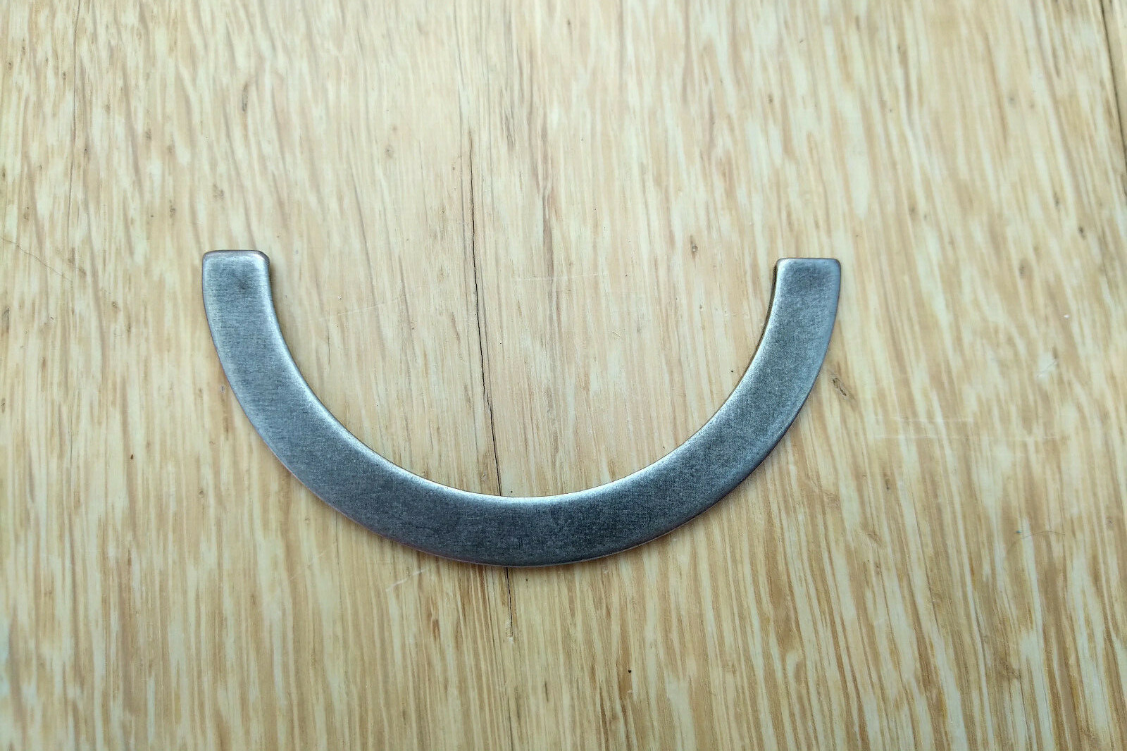 NEW GENUINE Yamaha TZ2/350 Circlip Half Moon 328-17424-00 NEW GENUINE Yamaha TZ2/350 Circlip Half Moon 328-17424-00