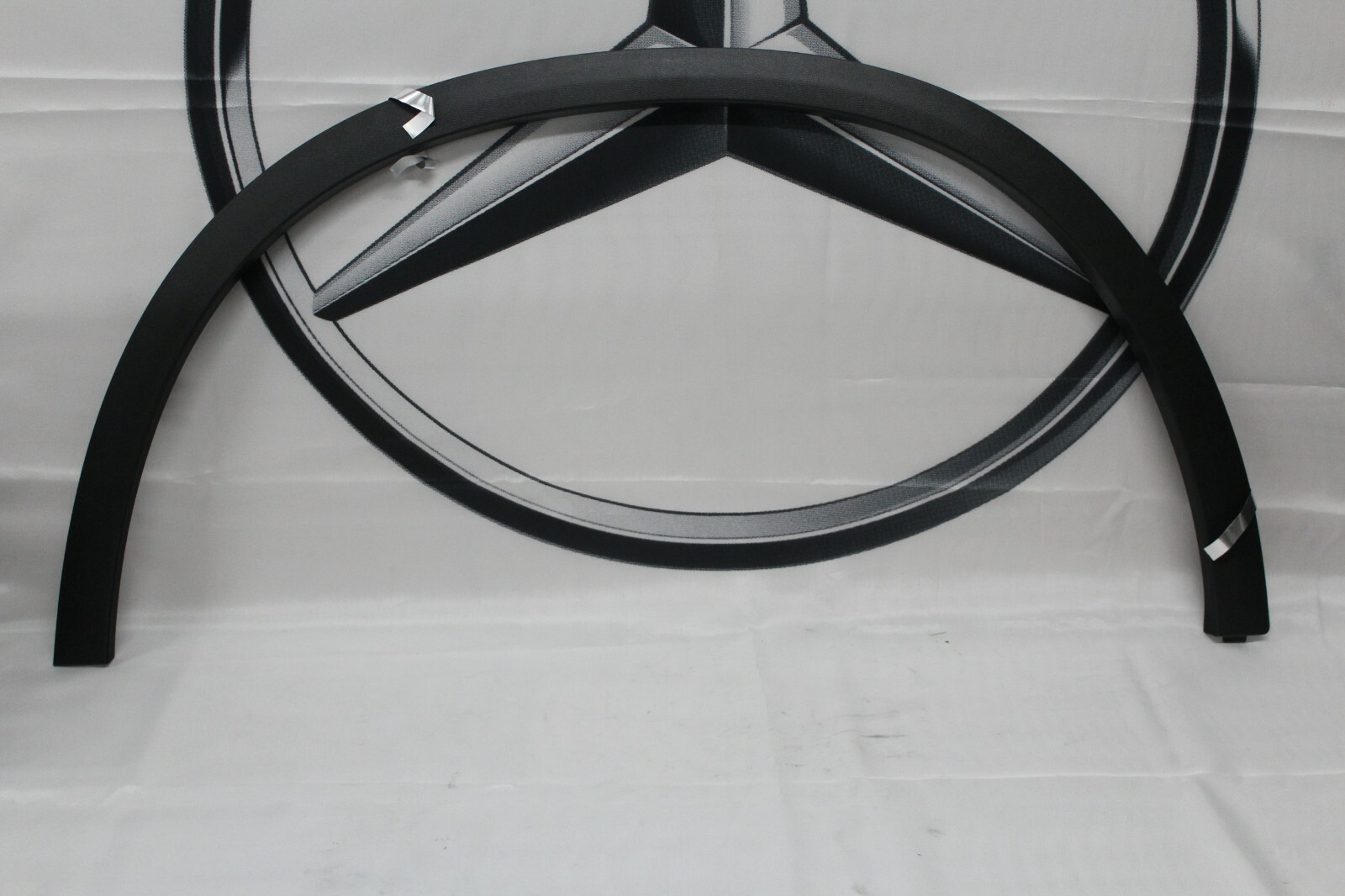 NEW Genuine Mercedes Benz 253 GLC LH FRONT Wing Wheel Arch Cover ...