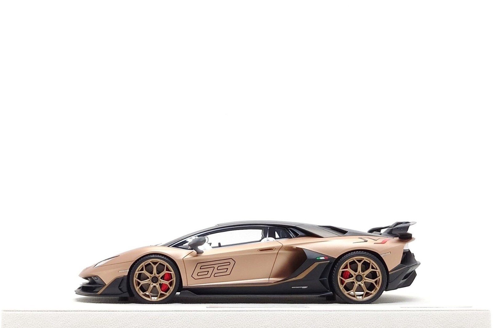 MakeUp Eidolon 1:18 Lamborghini Aventador SVJ 63 in Bronzo MakeUp Eidolon 1:18 Lamborghini Aventador SVJ 63 in Bronzo