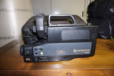 Videocamera Hitachi Vm usato in Italia | vedi tutte i 39 prezzi!