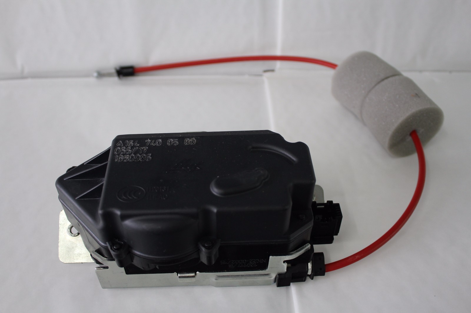 NEW Genuine Mercedes-Benz W164 ML Rear Boot Lid Lock Mechanism ...