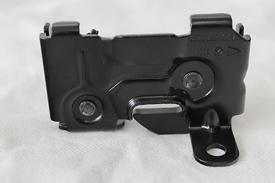 NEW Genuine Mercedes-Benz C-Class E-Class ML CLS Hood Lock A2048800260 ...