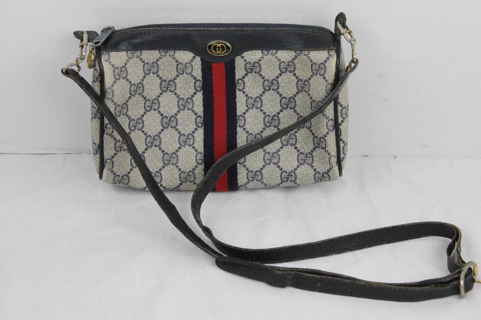 VINTAGE Gucci Accessory Collection Women's Crossbody Bag, Ca VINTAGE Gucci Accessory Collection Women's Crossbody Bag, Ca