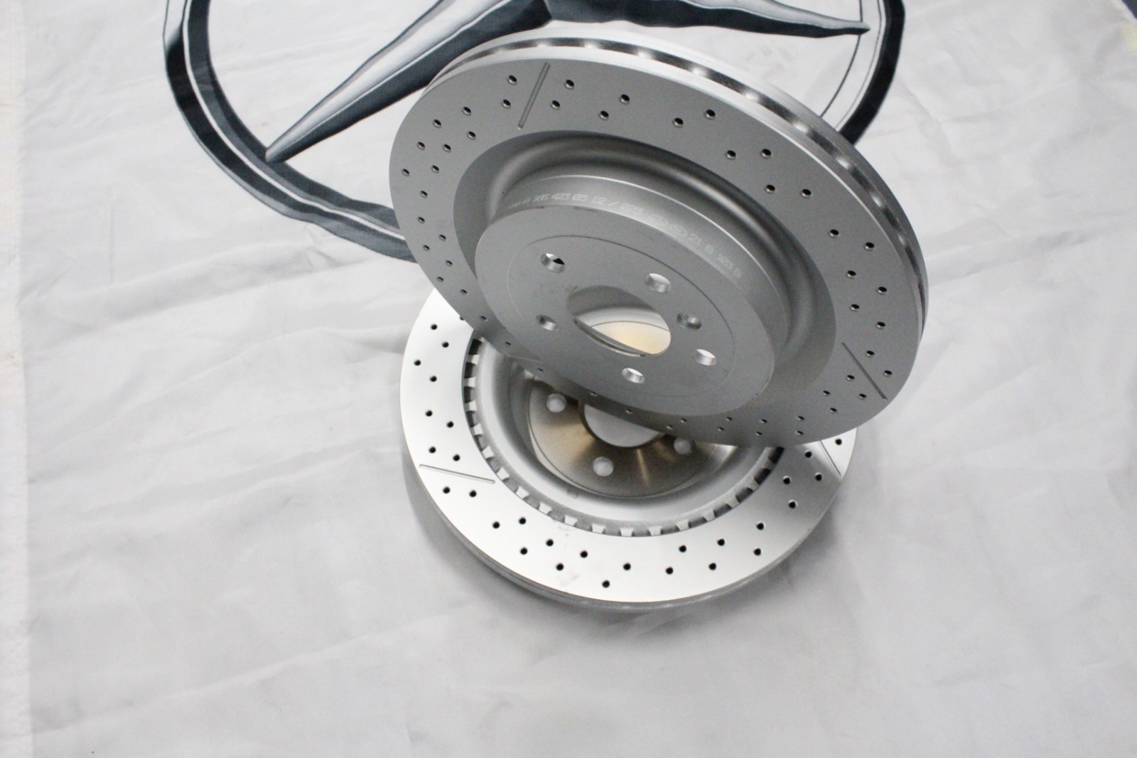 NEW Genuine Mercedes-Benz W166 ML ML63 AMG REAR Brake Discs X2 ...