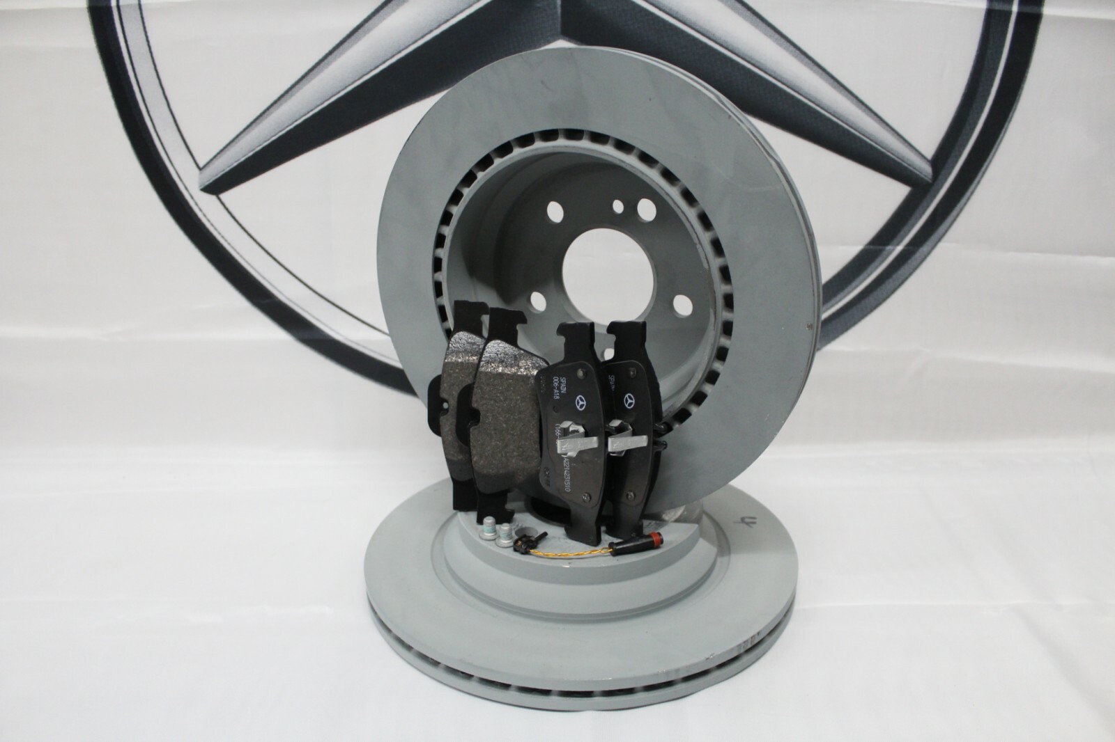 Genuine Mercedes-Benz W221 S-Class AMG Sport REAR Discs & Pads Kit NEW ...