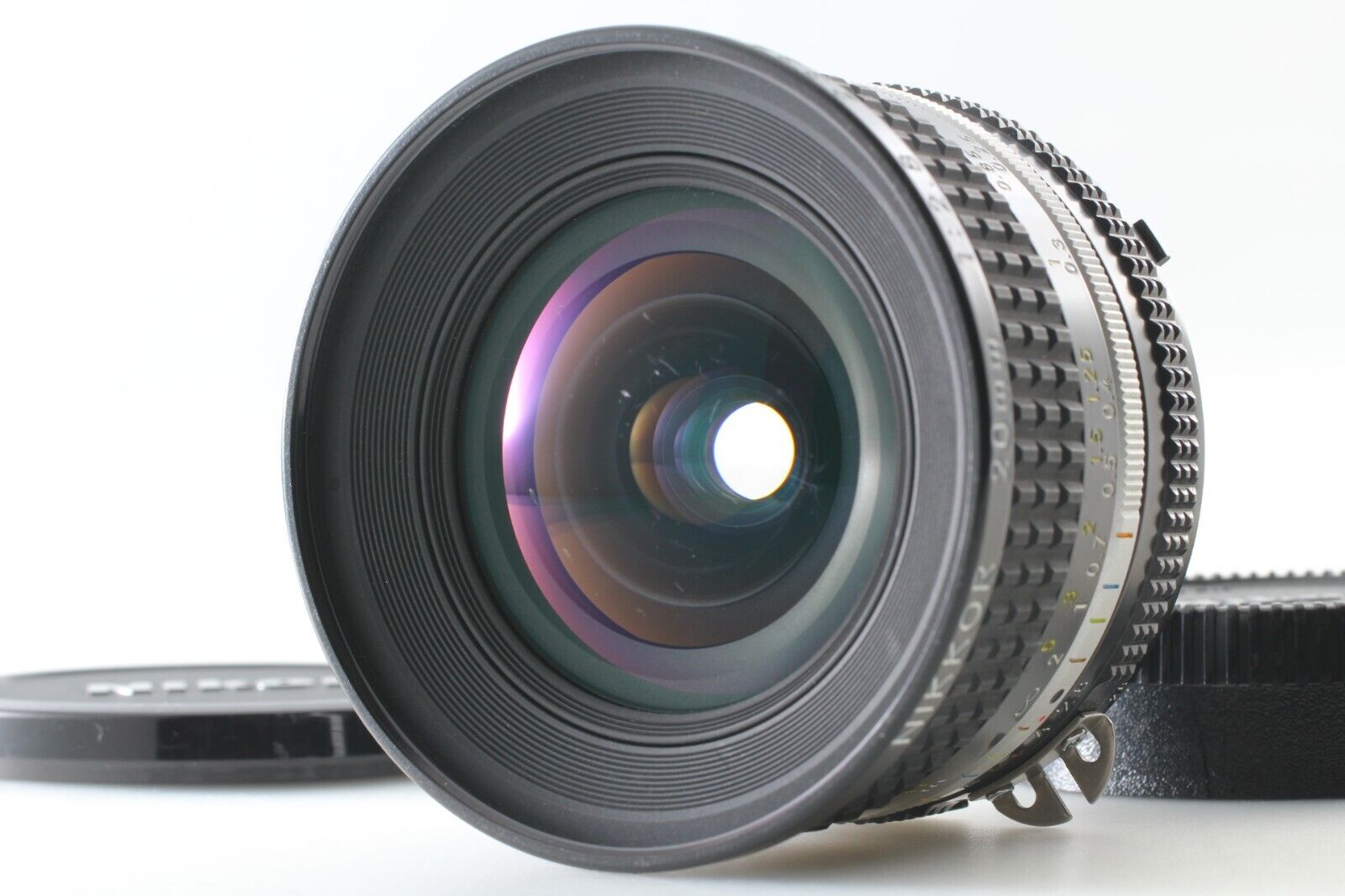 Near Mint】 Nikon Ai-s Ais Nikkor 20mm f/2.8 Wide Angle MF Near Mint】 Nikon Ai-s Ais Nikkor 20mm f/2.8 Wide Angle MF