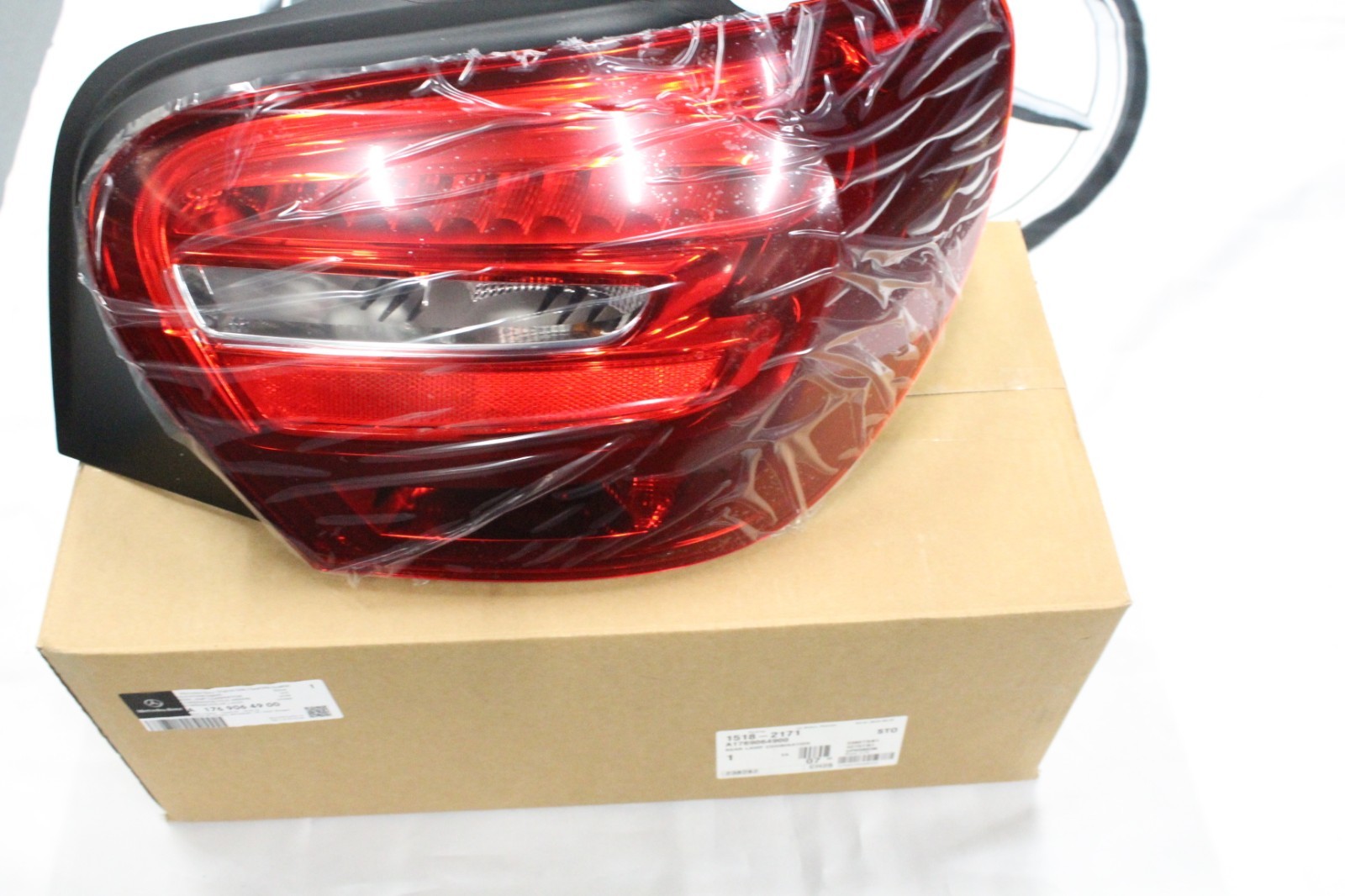 NEW Genuine Mercedes-Benz W176 A-Class RH REAR Tail Lamp Unit ...