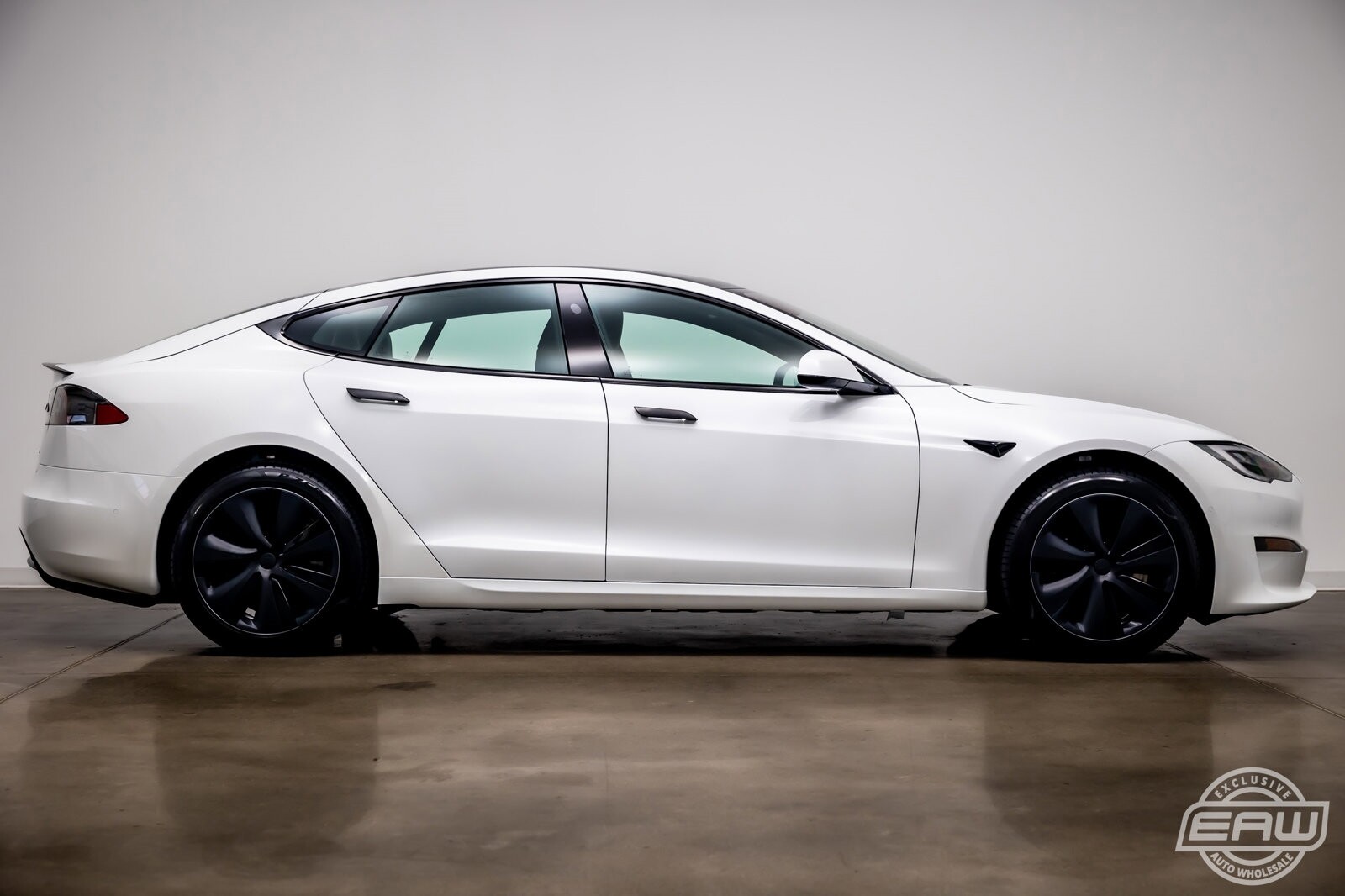 2021 Tesla Model S Plaid 957 Miles Pearl White Multi-coat Hatchback ... 2021 Tesla Model S Plaid 957 Miles Pearl White Multi-coat Hatchback ...