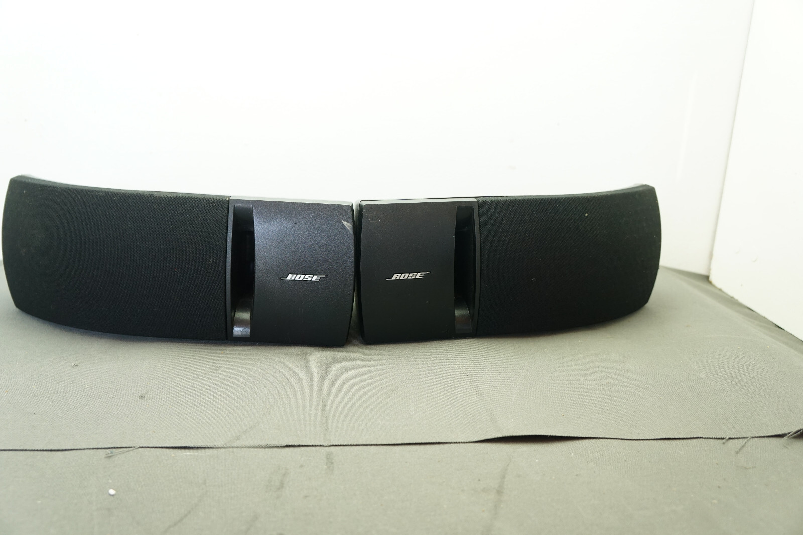 Bose 161 Bookshelf and System Speakers - Black-