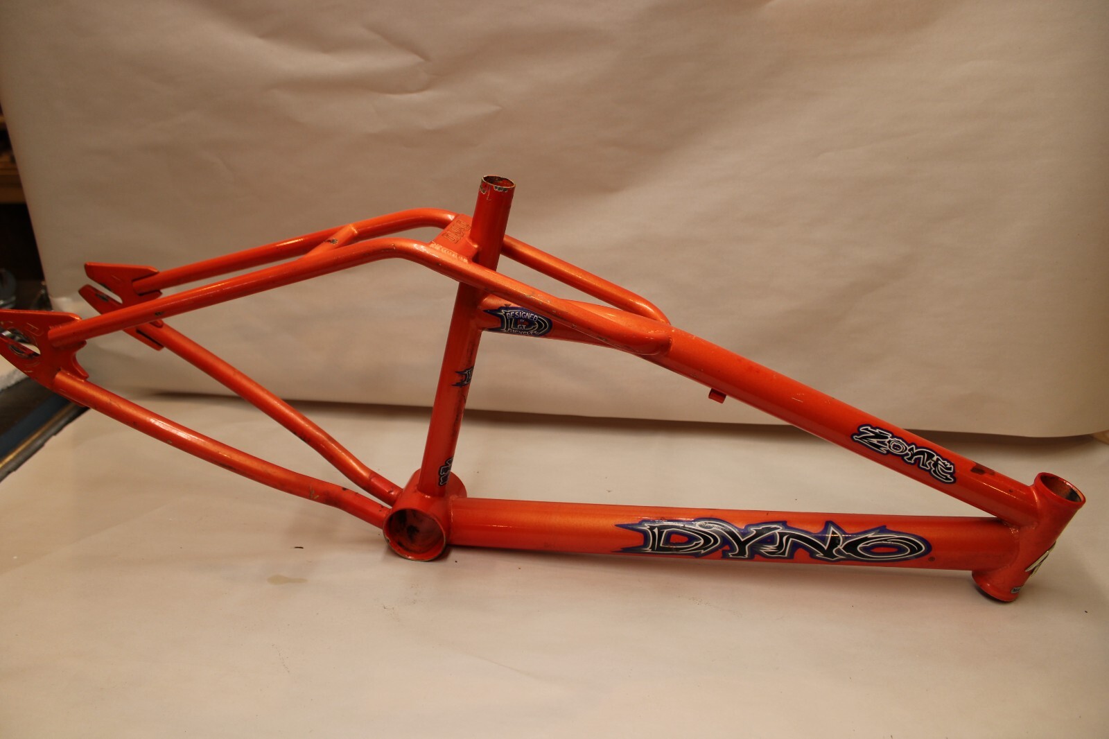 DYNO ZONE 1999 Orange vintage old mid school - 20 INCH BMX DYNO ZONE 1999 Orange vintage old mid school - 20 INCH BMX