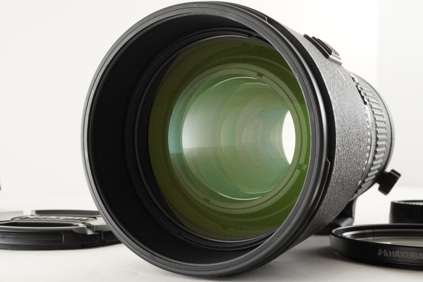 Nikon AF NIKKOR 80-200mm F2.8 D ED AF ZOOM Lens from Japan Nikon AF NIKKOR 80-200mm F2.8 D ED AF ZOOM Lens from Japan