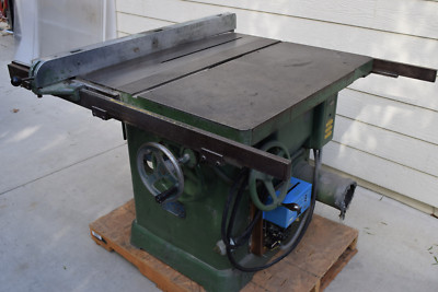 Saws - Professional - Oliver Tablesaw