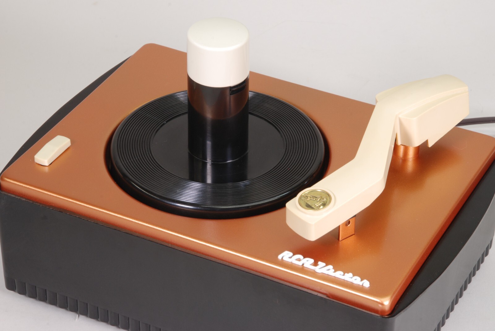 RCA Record Player 45 RPM Turntable Exquisitely Restored