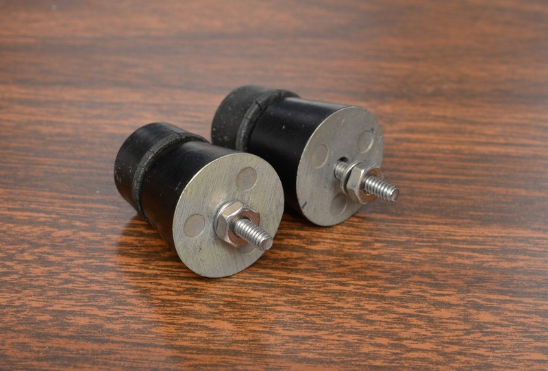 COLLINS S-LINE RISER FEET AND HARDWARE (KWM-2 75S-1 51S-1 75S-3B 75S-3C ...