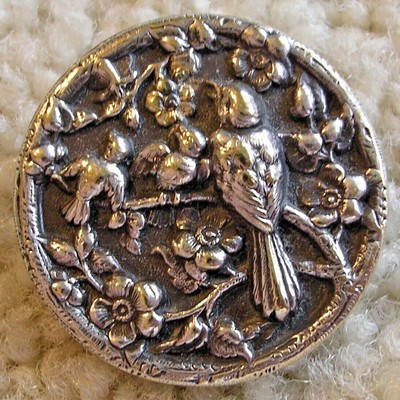 Buttons - Antique Button Bird