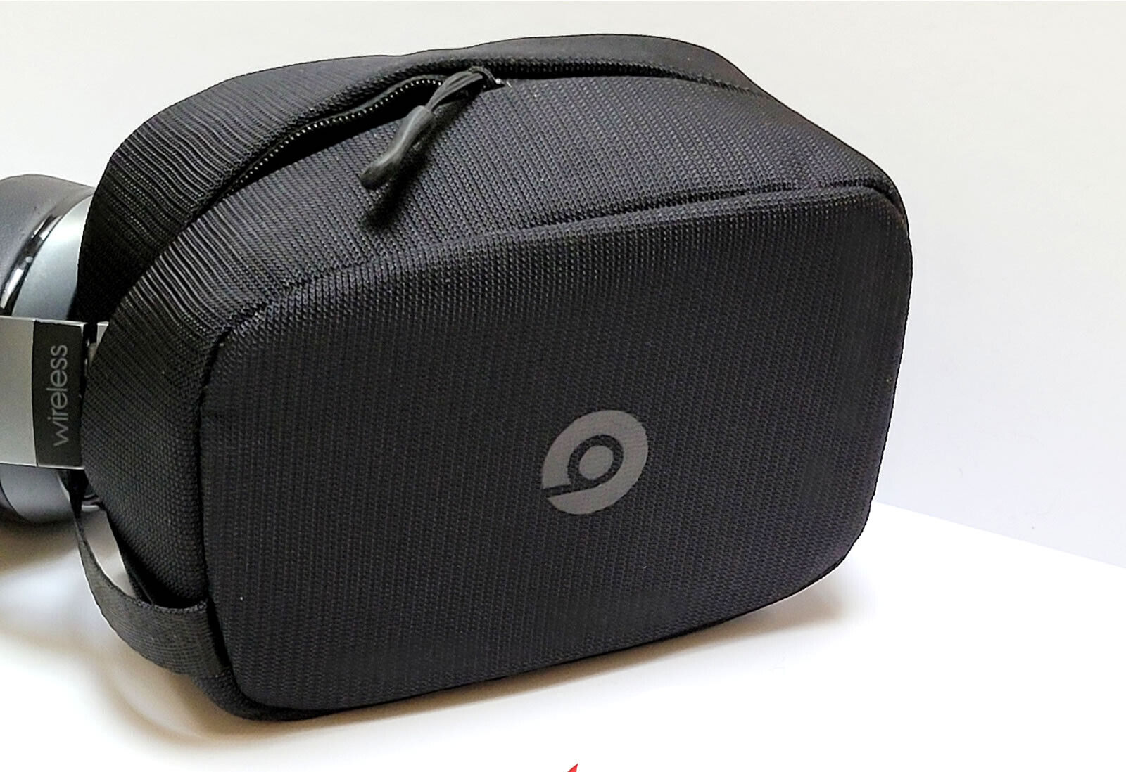 Beats STUDIO Pro Travel Case, Beats STUDIO Pro Headphones Beats STUDIO Pro Travel Case, Beats STUDIO Pro Headphones