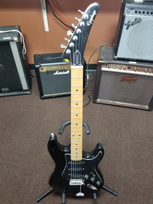 Epiphone S-300 6 String Electric Guitar Black (ML1054361)