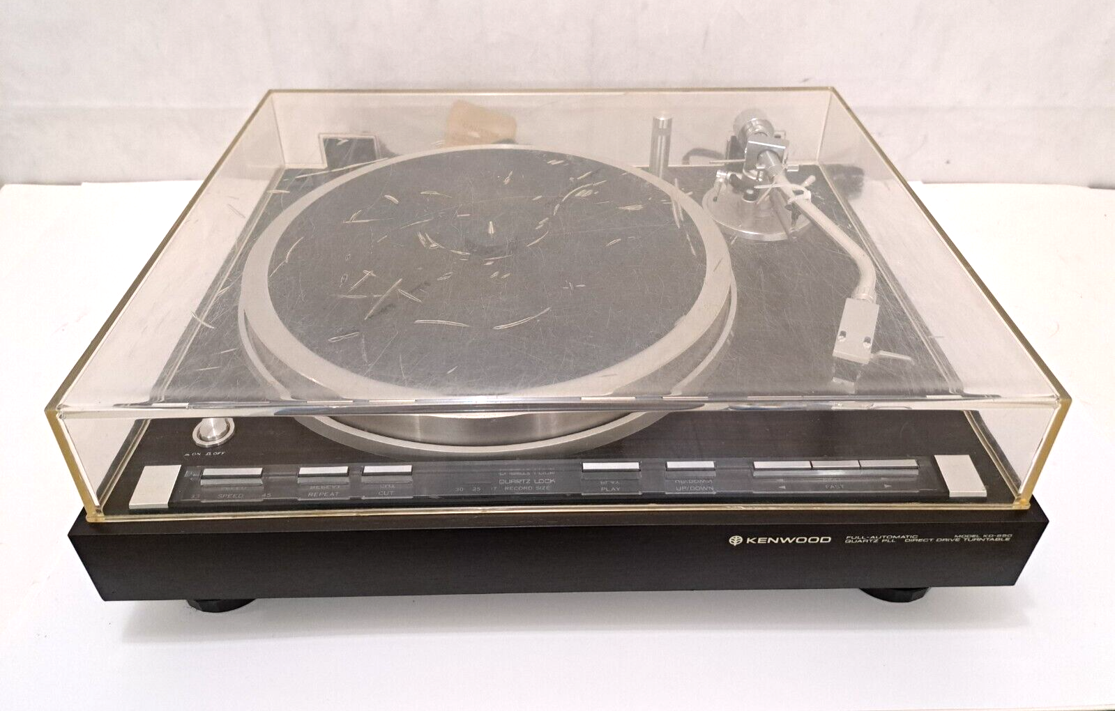 Kenwood KD-850 Quartz PLL Direct Turntable Record Player
