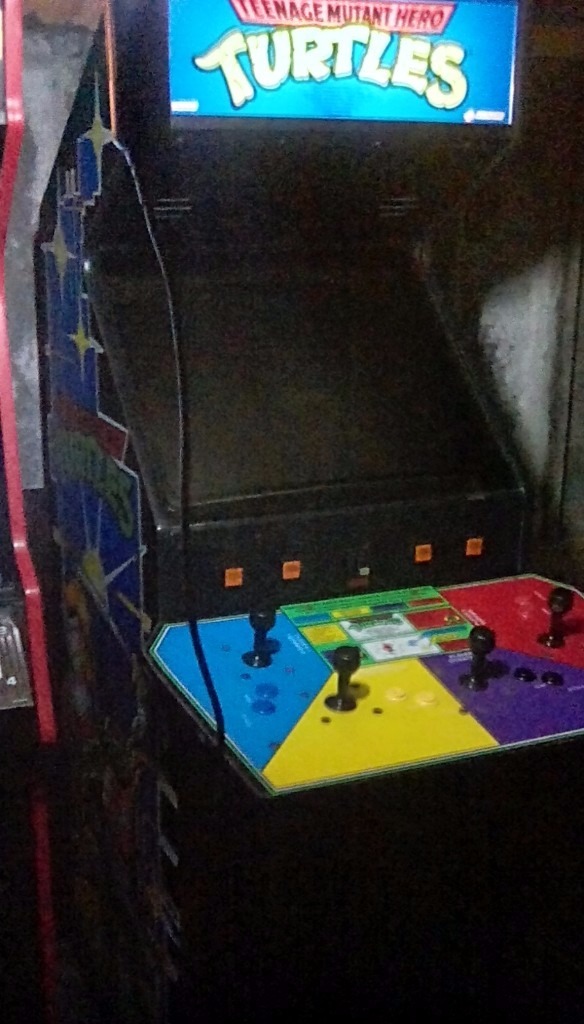 Arcade machine full size original teenage mutant ninja turtles-4 player ...