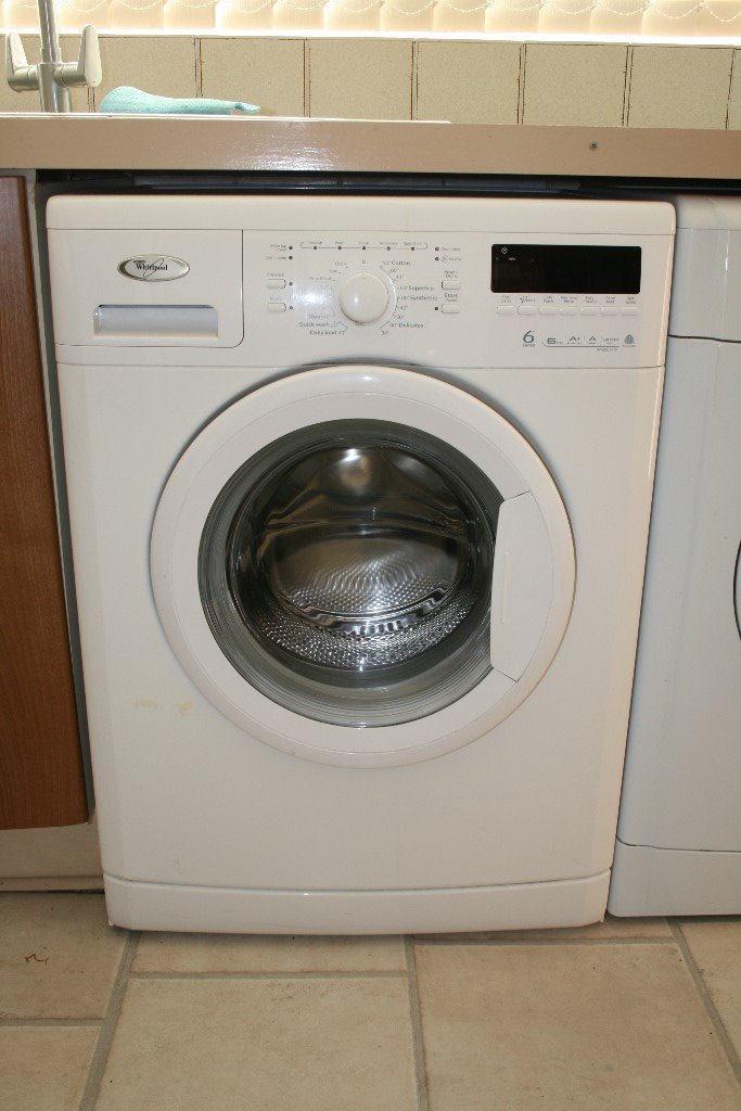 Whirlpool 6th Sense 6kg 1400 Spin WWDC6410 Washing Machine | in ...
