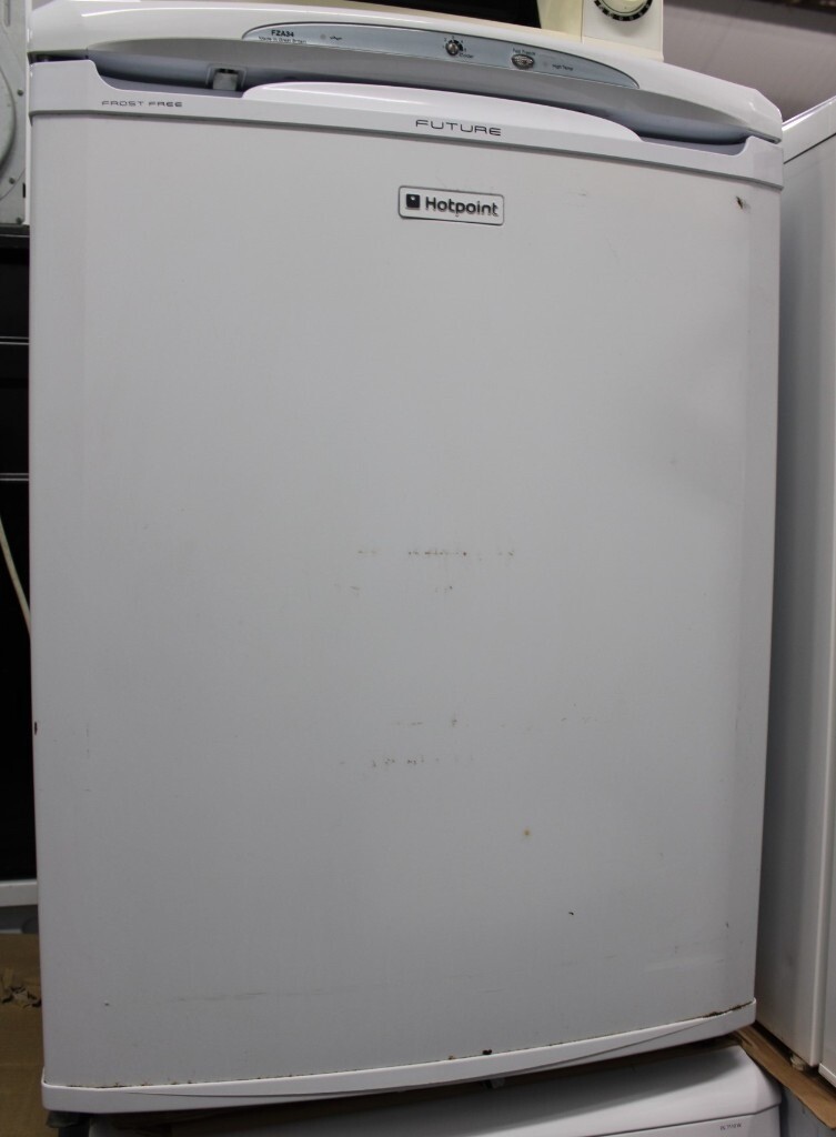 Hotpoint FZA34P Future Frost Free 100L A Freestanding Freezer White ...