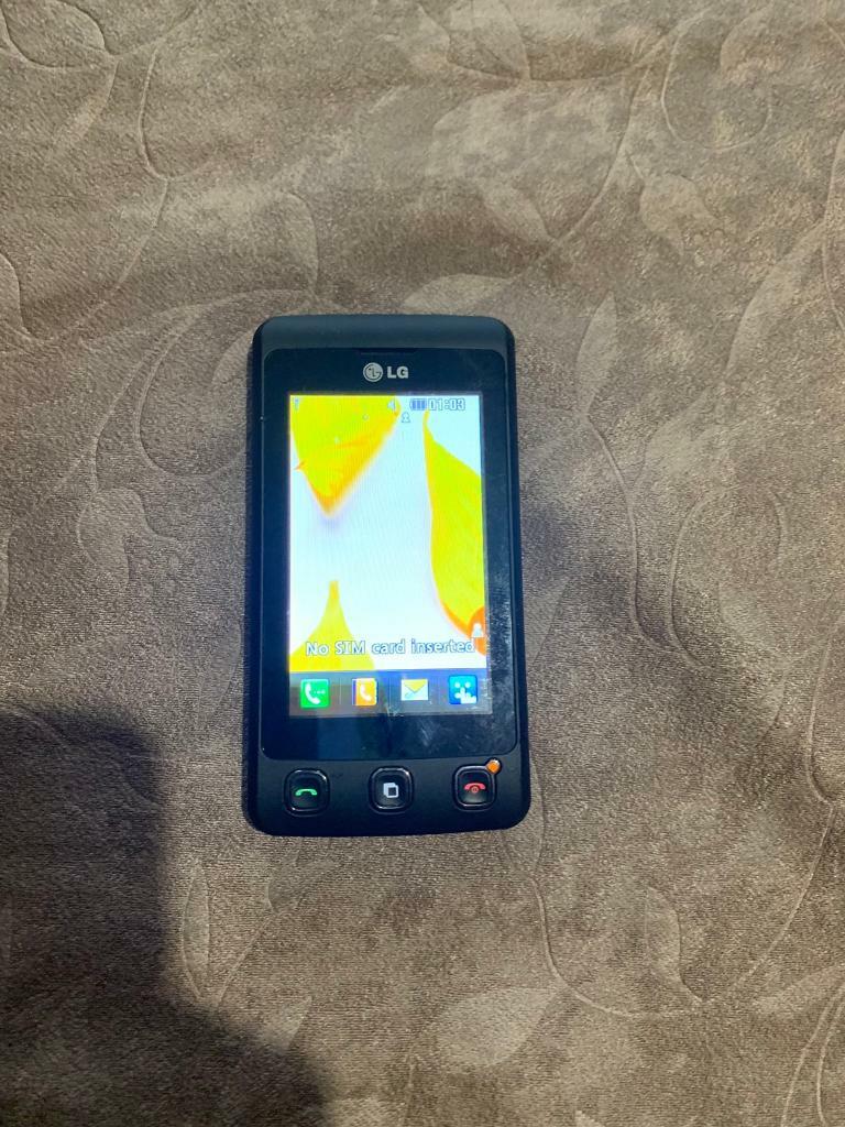 LG cookie unlocked mobile phone | in Tower Hamlets, London | Gumtree